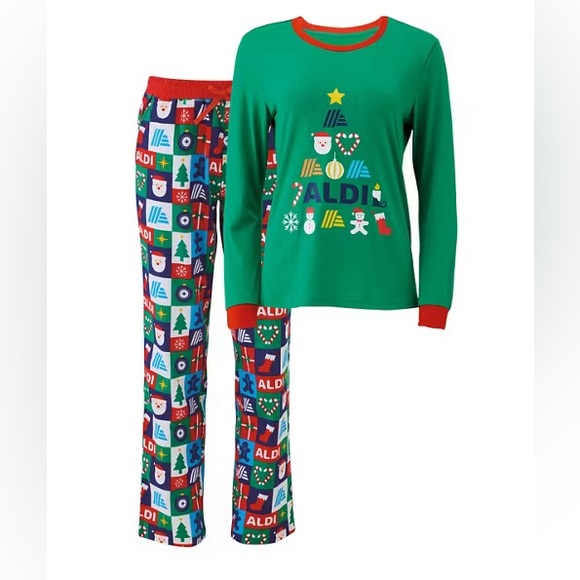 Aldi | Intimates & Sleepwear | Aldi Ladies Aldi Gear Holiday Pajama Set ...